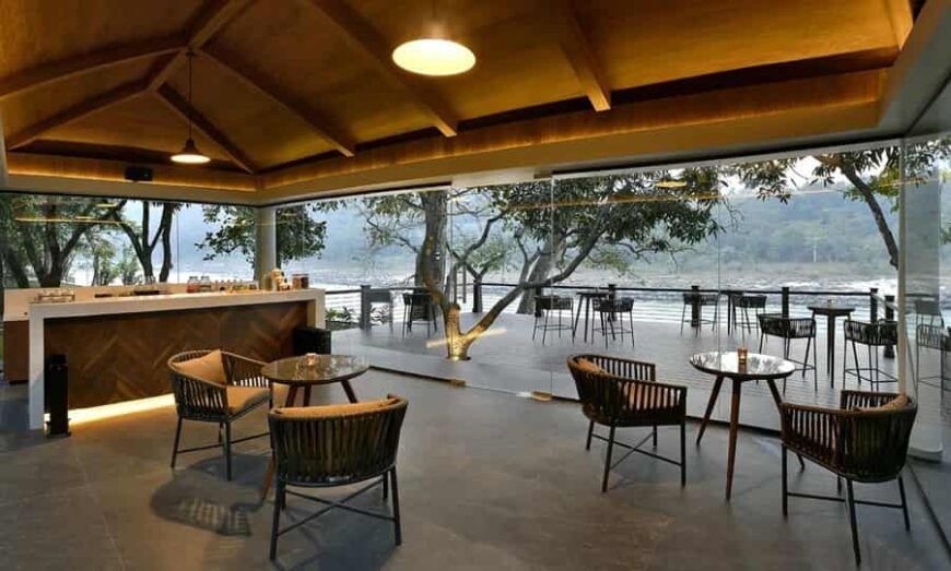 Best Places to Visit in Rishikesh - Hotels & Things to Do